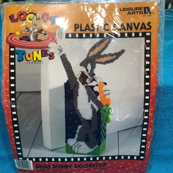 Leisure Arts | Office | Vtg Leisure Arts Plastic Canvas Bugs Bunny ...